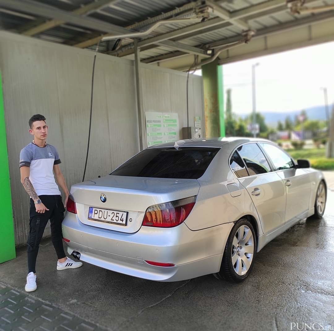 Puncs.com | Davidka is a(n) 20 year old Sugar Boy who lives in Tállya