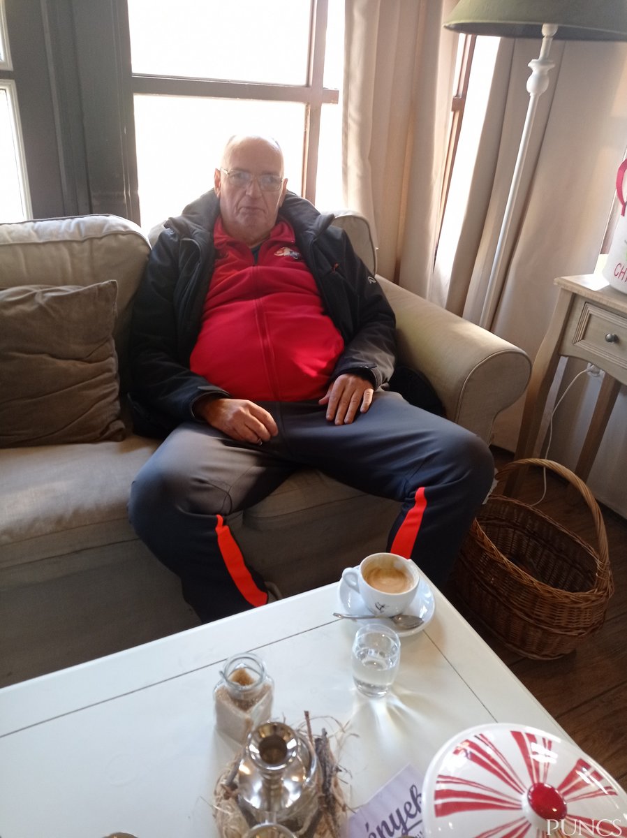 Puncs.com | Kugi is a(n) 68 year old Sugar Daddy who lives in Eger