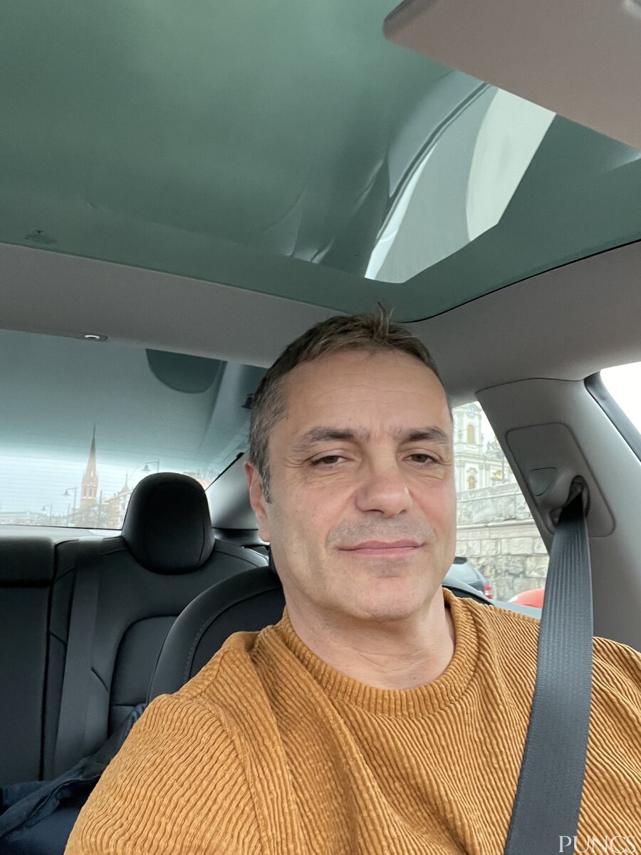 Puncs.com | Csaba is a(n) 48 year old Sugar Daddy who lives in Budapest
