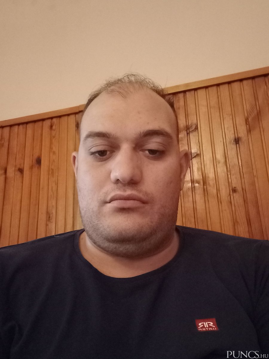 Puncs.com | Herceg 1221 is a(n) 34 year old Sugar Boy who lives in Szeged