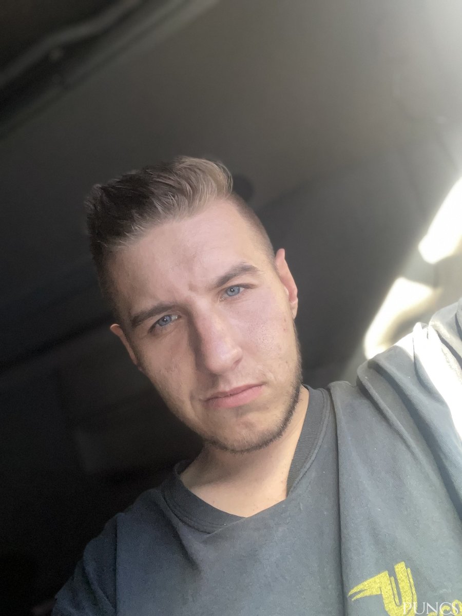 Puncs.com | Kristof is a(n) 24 year old Sugar Boy who lives in Győr