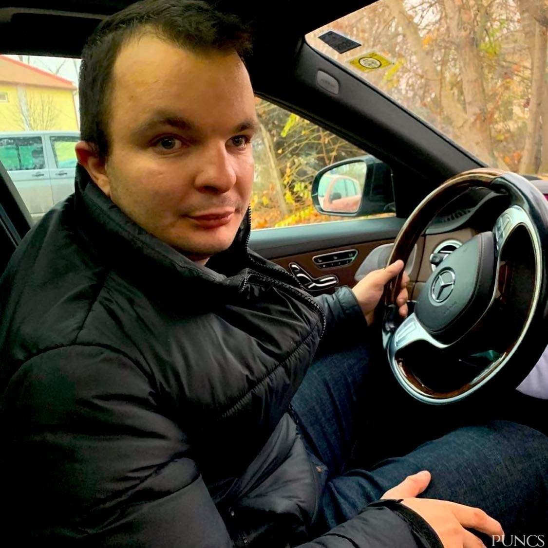 Firebird Is A N 32 Year Old Sugar Daddy Who Lives In Kecskemét